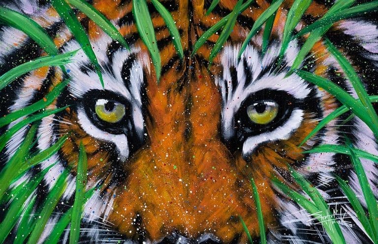 Watch Stephen Fishwick Make Art Come Alive in His Incredible Paintings