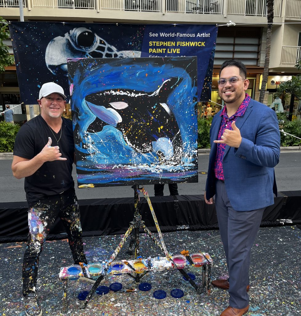 Stephen Fishwick Brings His High Energy "Art Attack" to Waikiki Beach